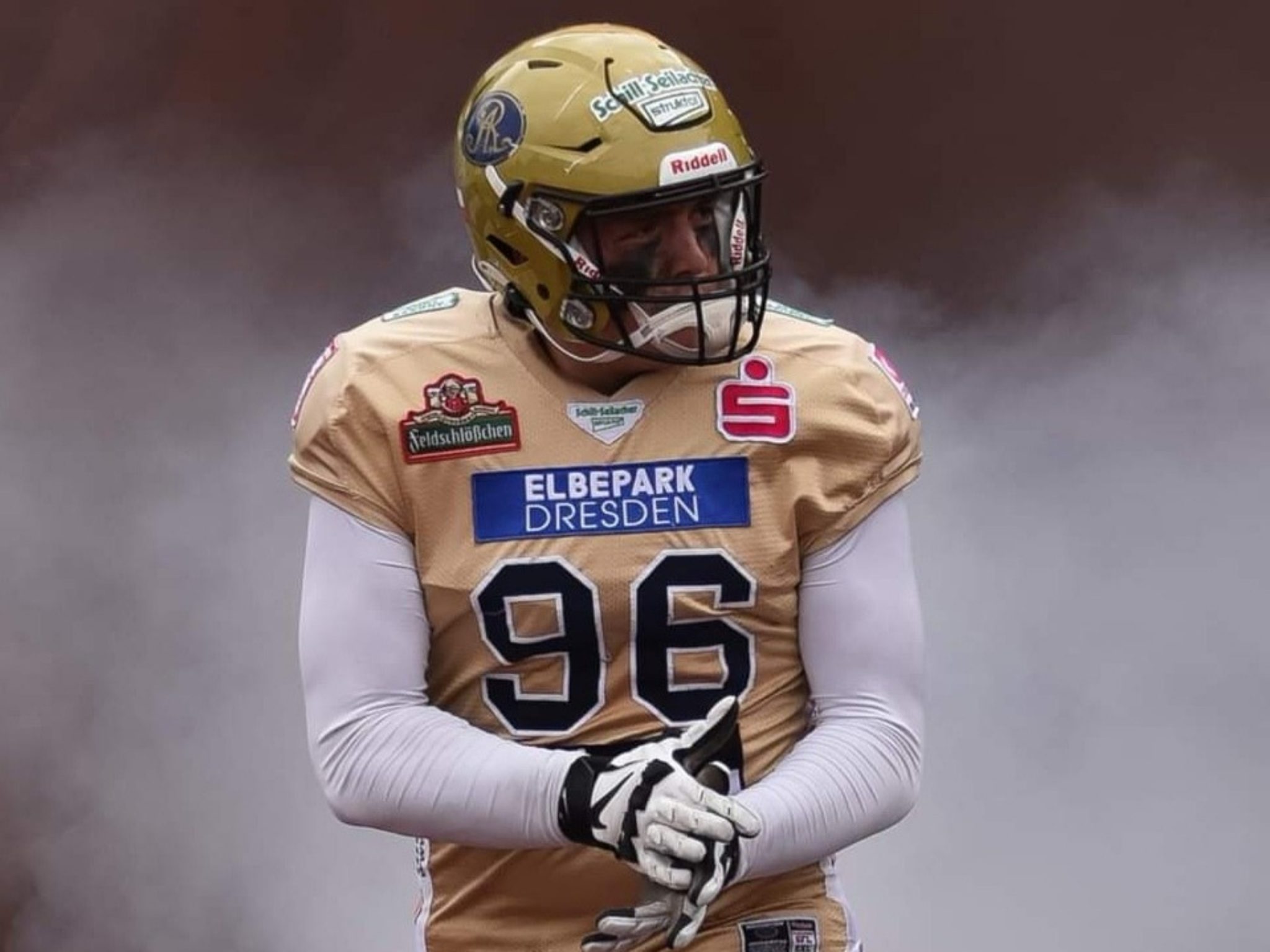 Pass Rusher Smutný wechselt zu den Lions - Foot Bowl